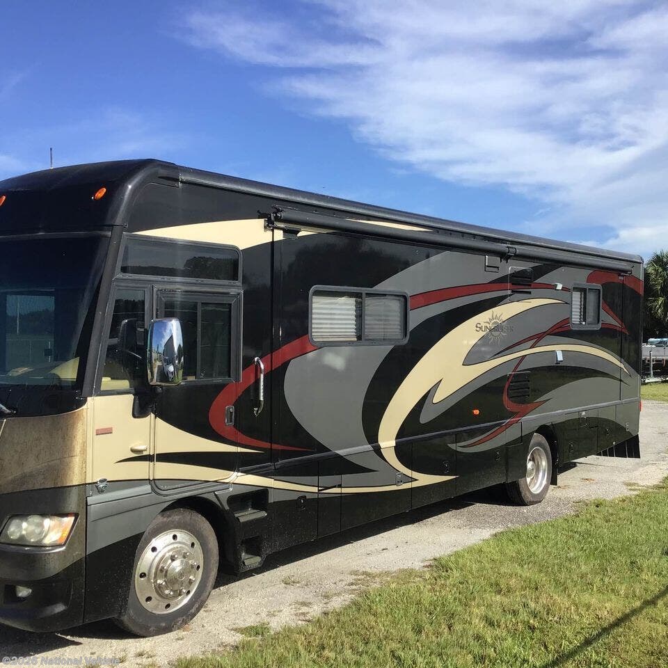 2010 Itasca Suncruiser 35P RV for Sale in Okeechobee, FL 34974 ...