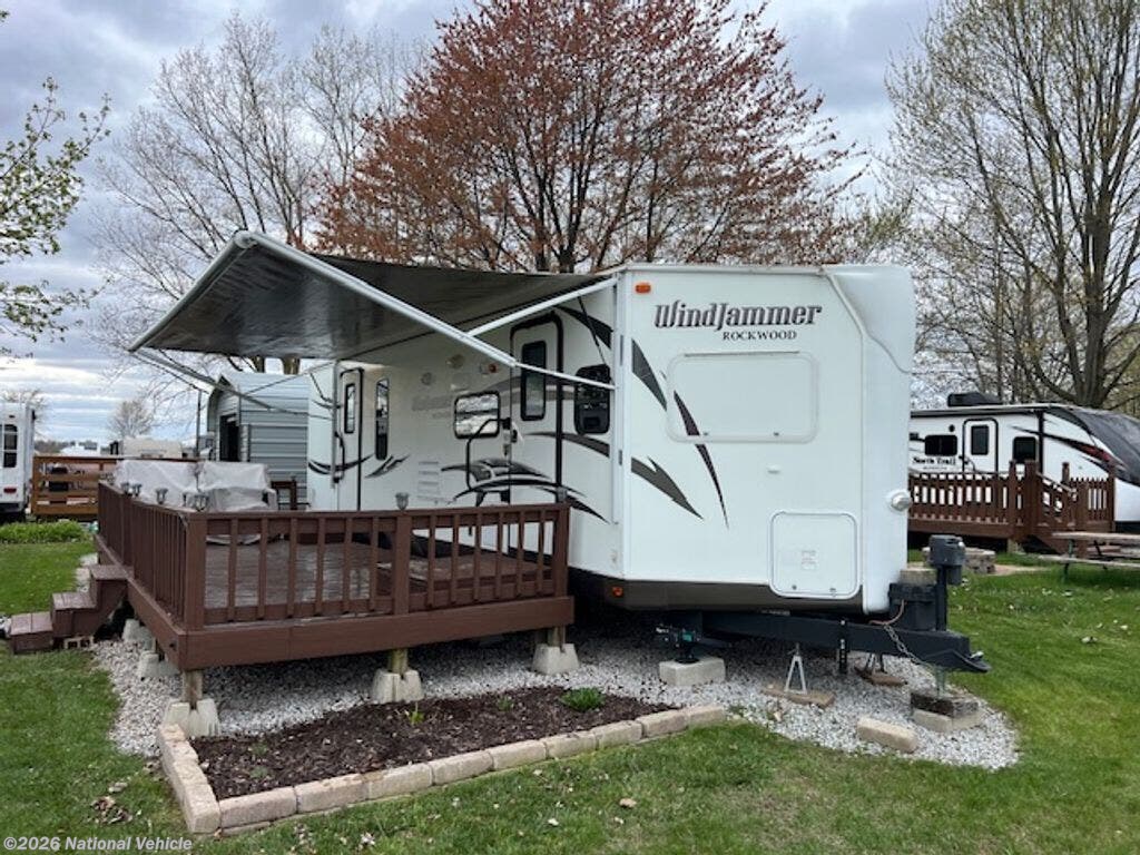 2015 Forest River Rockwood Windjammer 2809W RV for Sale in Defiance, OH ...