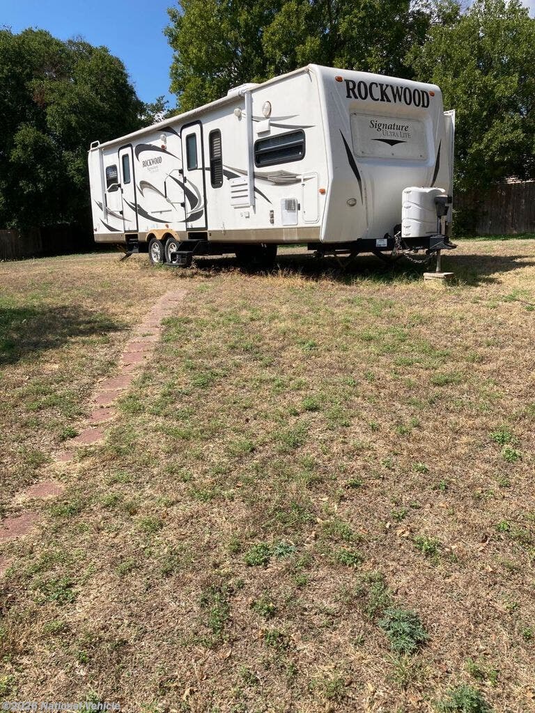 2012 Forest River Rockwood Signature Ultra Lite 8315BSS RV for Sale in ...