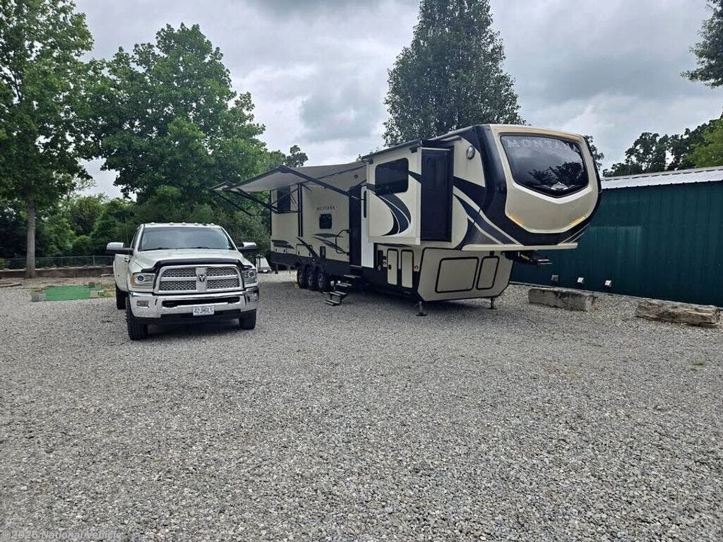 2018 Keystone Montana High Country 381TH RV for Sale in Hillsboro, MO ...