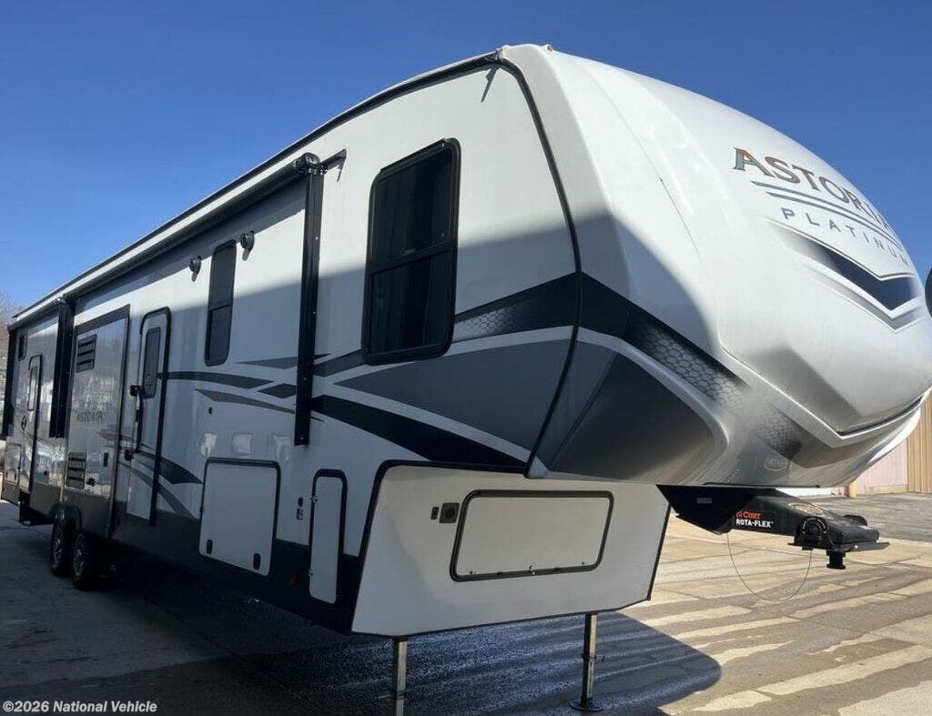 2022 Dutchmen Astoria 3603LFP RV for Sale in Plymouth, WI 53073 ...