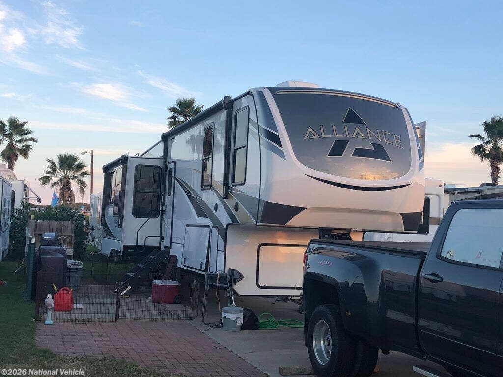 2022 Alliance RV Paradigm 340RL RV for Sale in Avon Park, FL 33825 ...