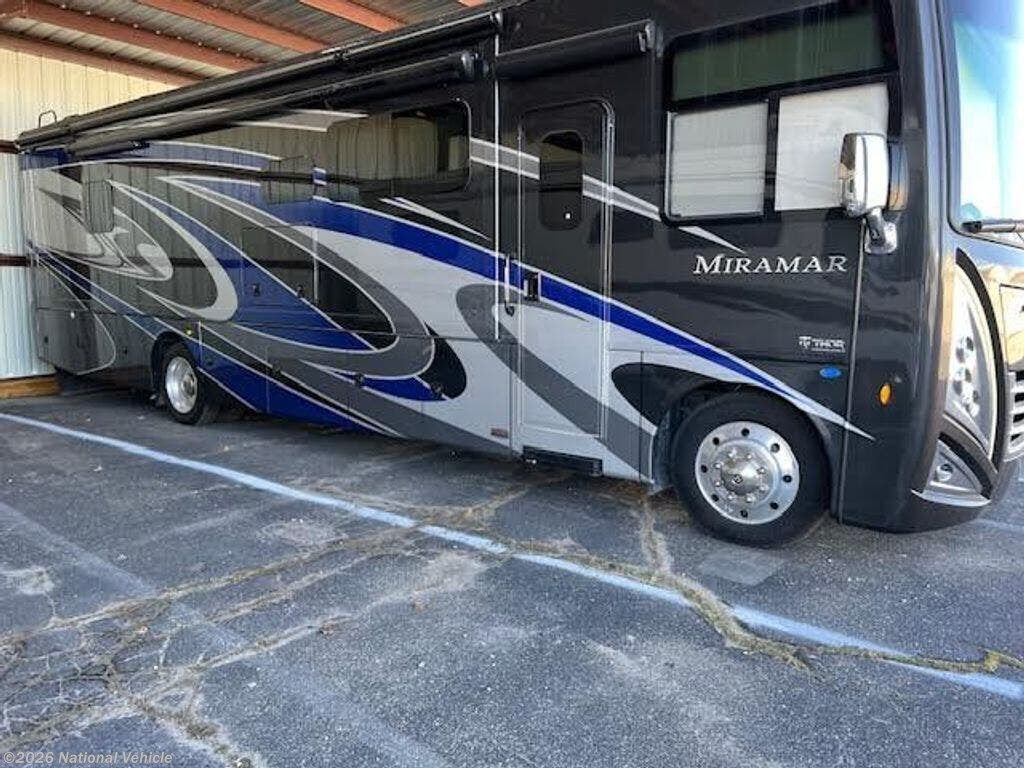 2022 Thor Motor Coach Miramar 35.2 RV for Sale in Ann Arbor, MI 48105 ...