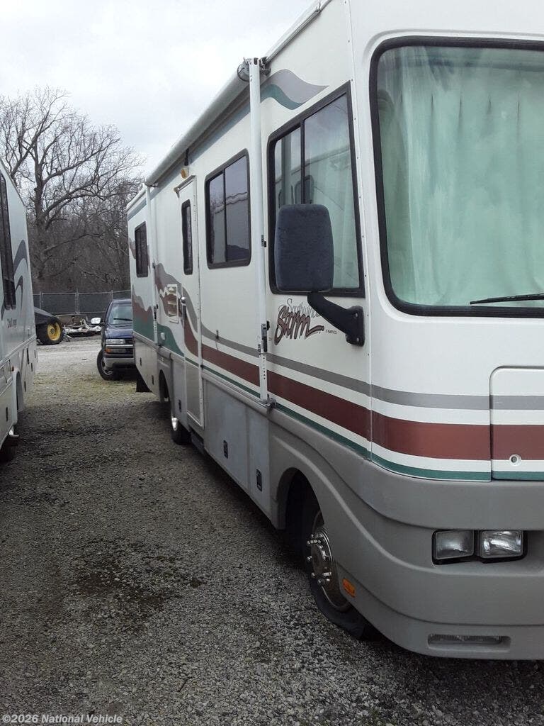 1999 Fleetwood Southwind Storm 29V RV for Sale in Kansas City, MO 64155 ...