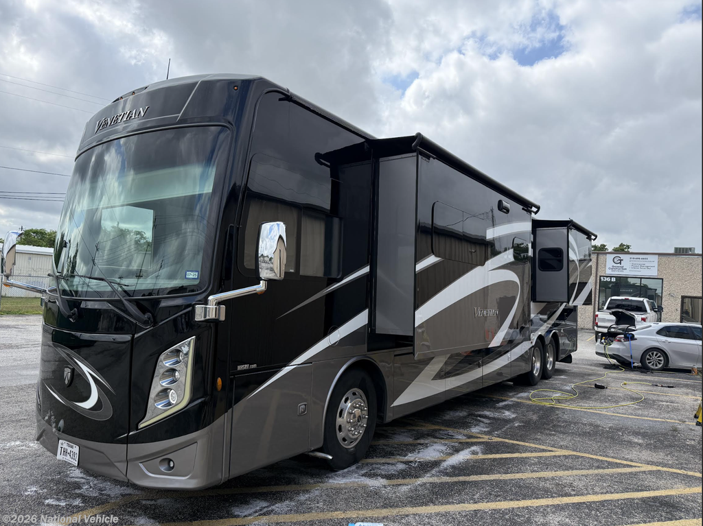 2020 Thor Motor Coach Venetian 42B RV for Sale in San Antonio, TX 78257 ...