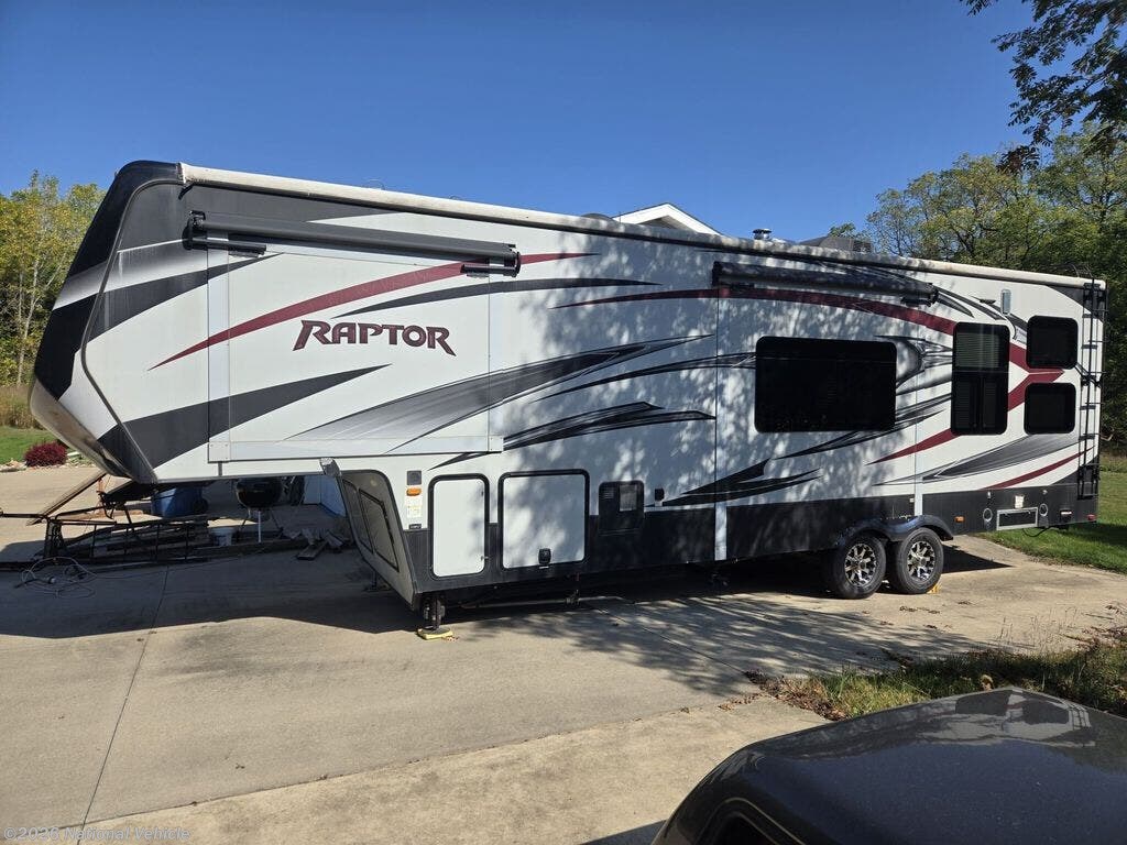 2015 Keystone Raptor 300MP RV for Sale in Vermontville, MI 49096 ...