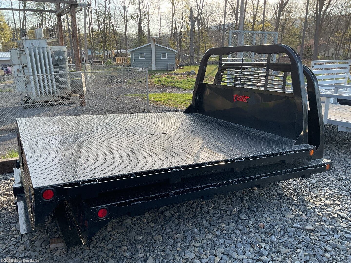 8x8 Flat Bed Body for sale | New Cadet Truck Bodies Western | TrailersUSA
