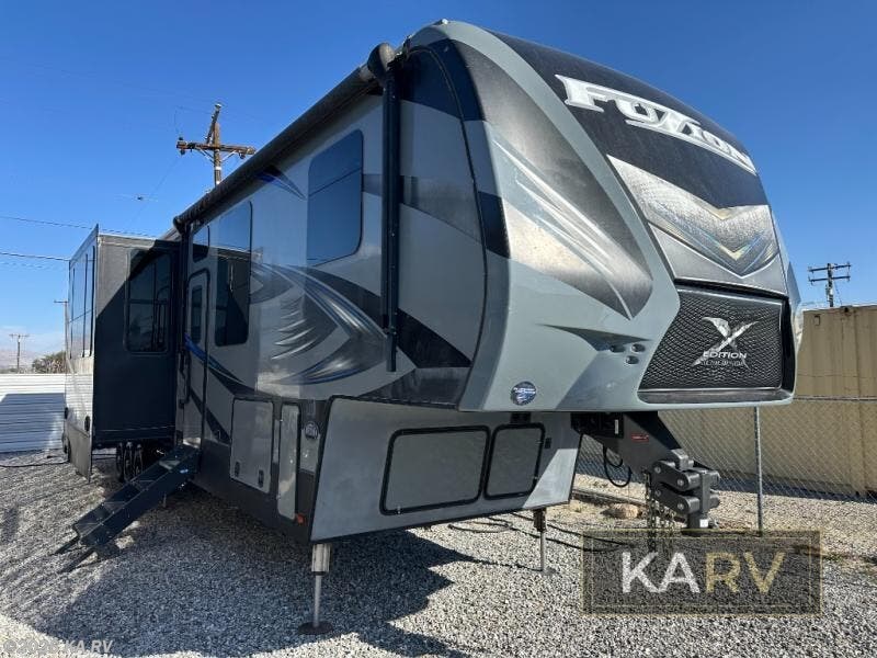 2017 Keystone Fuzion 417 RV for Sale in Desert Hot Springs, CA 92240 ...
