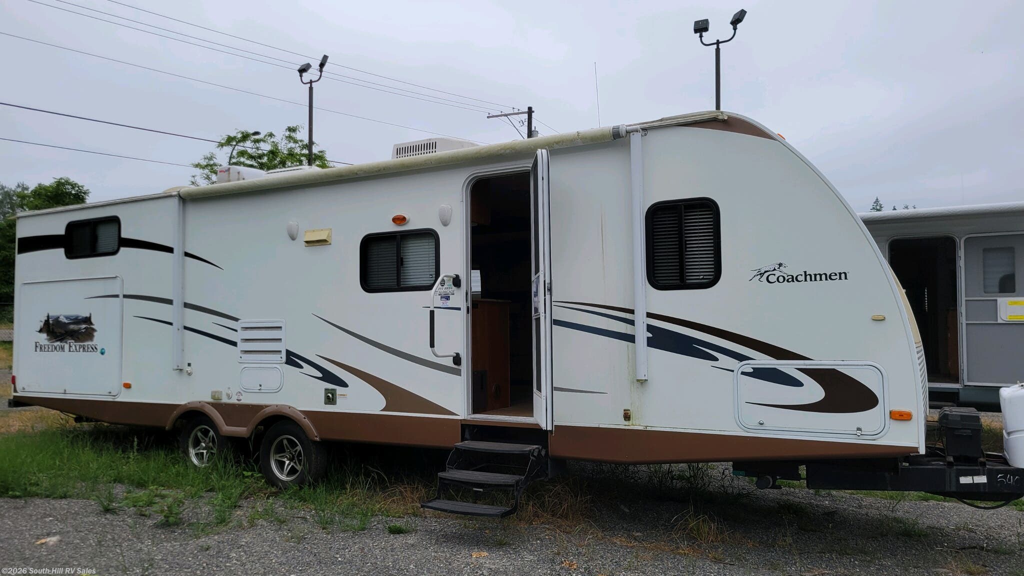 2012 Coachmen Freedom Express 292BHDS