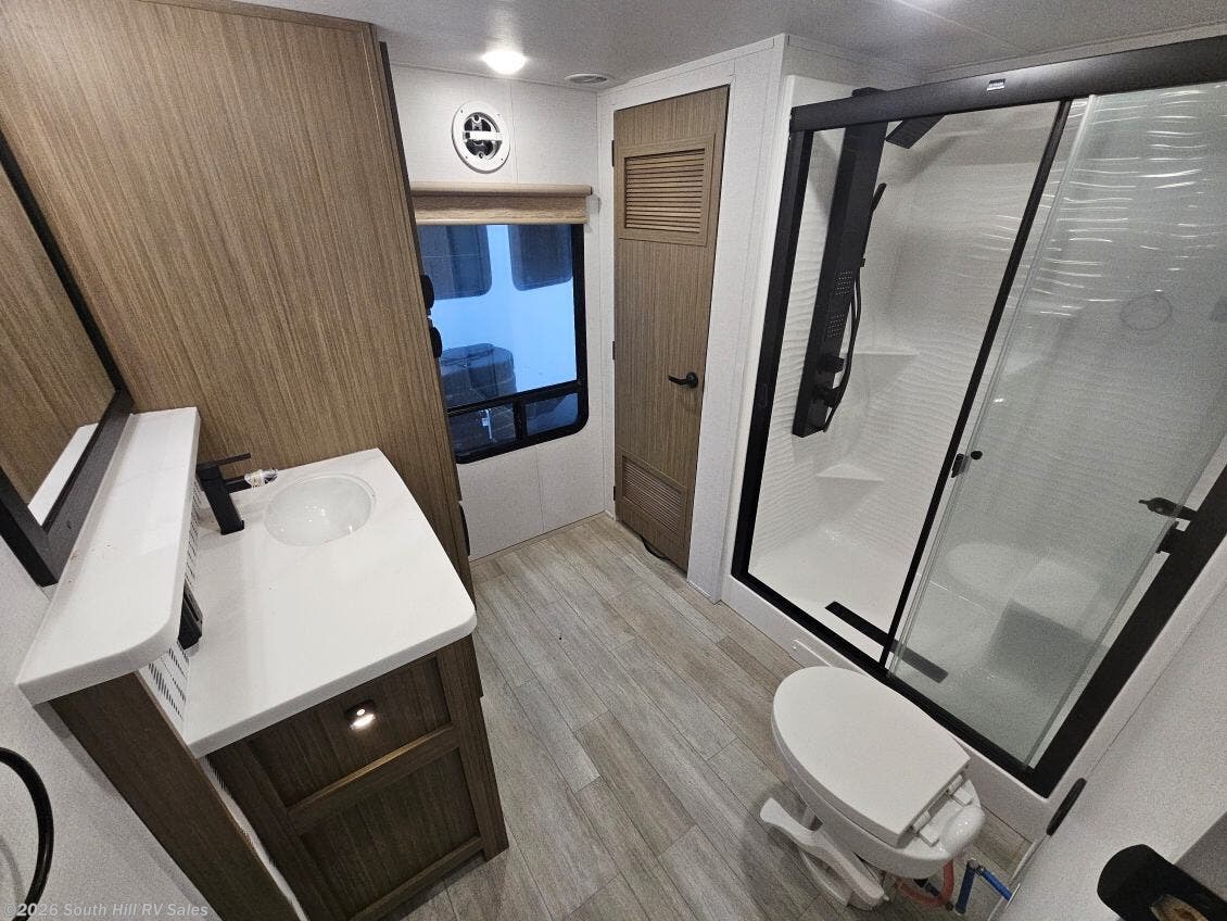 2025 Forest River Salem Grand Villa 44VIEW
