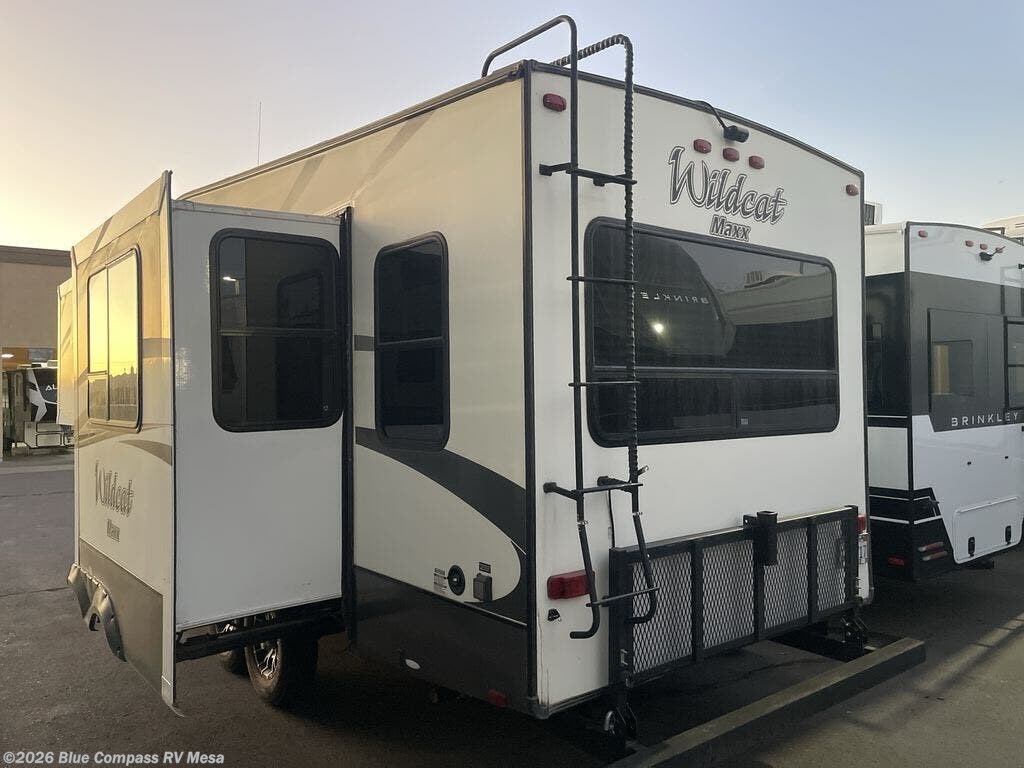 2014 Forest River Wildcat Maxx 242RLX #UT360109 - For Sale in Mesa, AZ