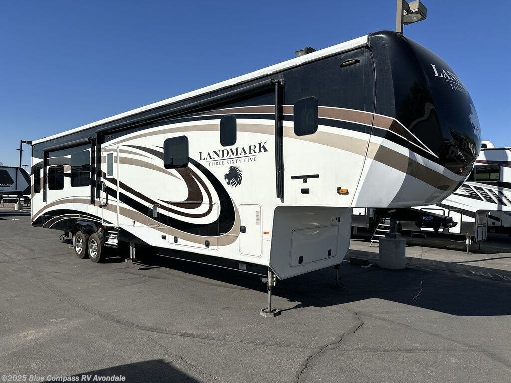 2017 Heartland Landmark 365 Newport RV for Sale in Avondale, AZ 85323 ...