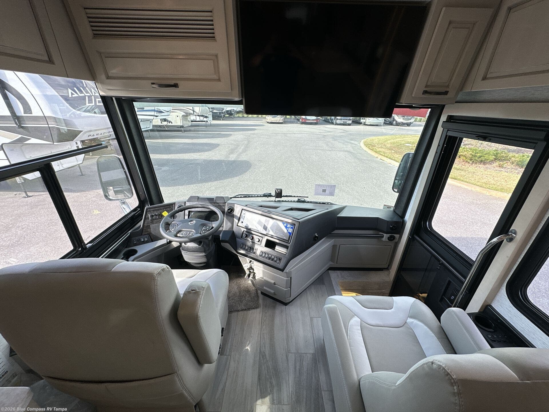 2025 Newmar Dutch Star 4369 #M108156 - For Sale in Dover, FL
