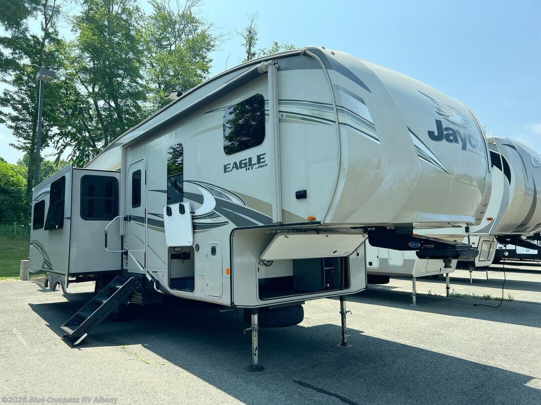 2019 Jayco Eagle HT 30.5 Ckts Eagle RV for Sale in Latham, NY 12110 ...