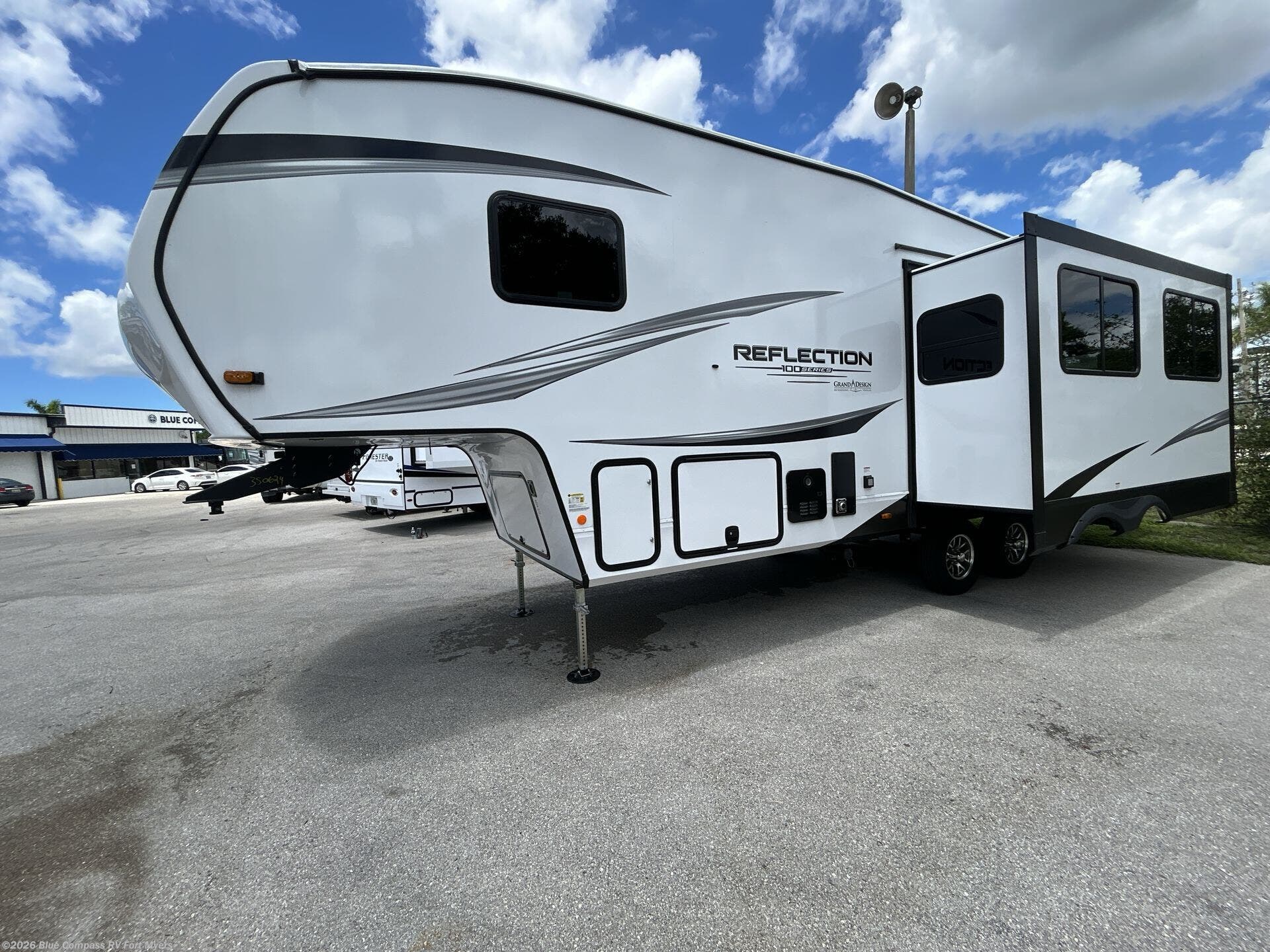 2024 Grand Design Reflection 100 Series 28RL RV for Sale in Fort Myers ...