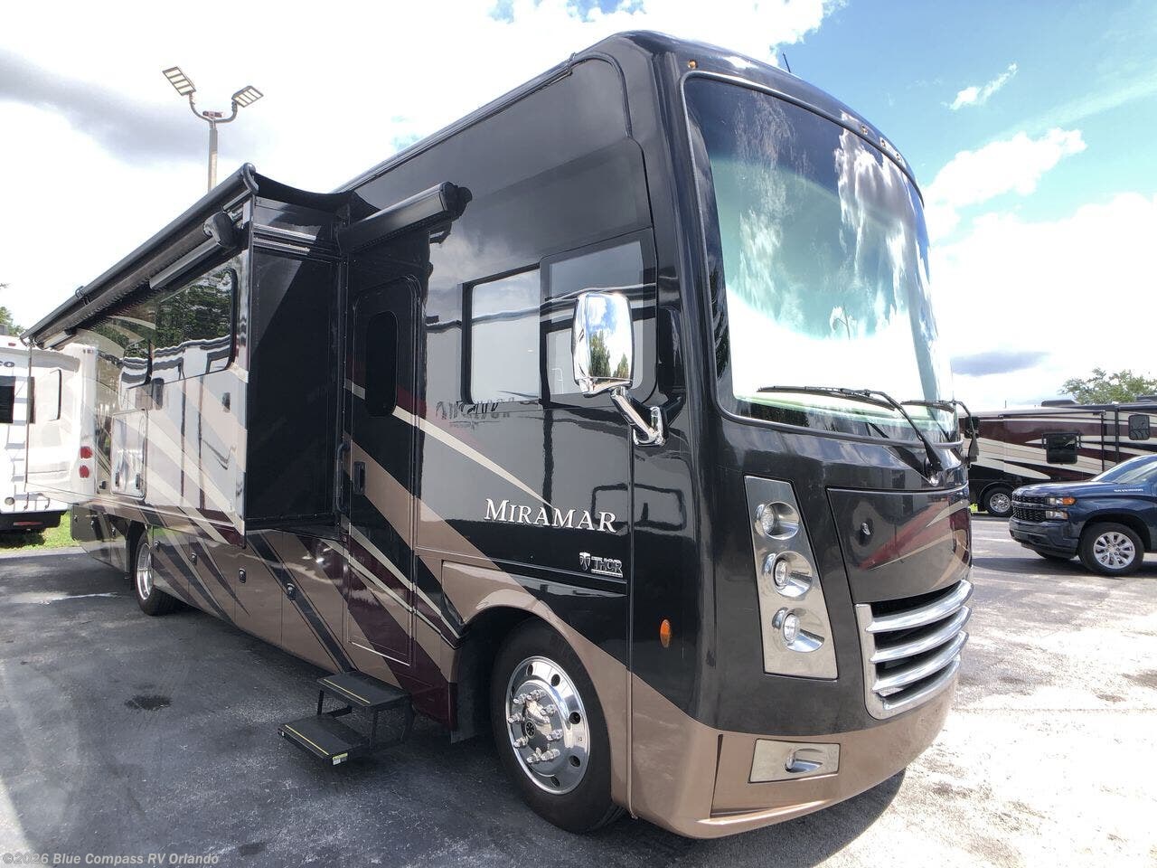 2019 Thor Motor Coach Miramar 35.2 RV for Sale in Casselberry, FL 32707 ...