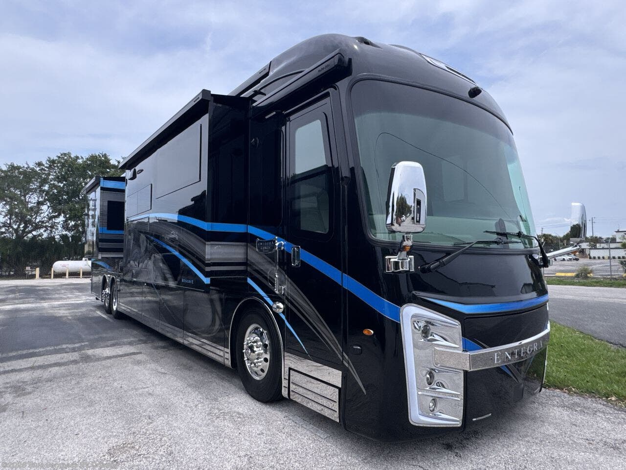 2026 Entegra Coach Cornerstone Reserve 45D RV for Sale in Casselberry, FL 32707 | M122121 ...