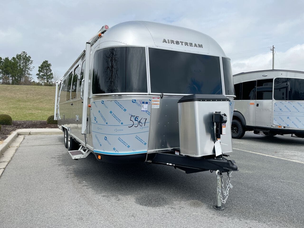 2026 Airstream Classic 28RBQ RV for Sale in Dover, FL 33527 | T107416 | RVUSA.com Classifieds