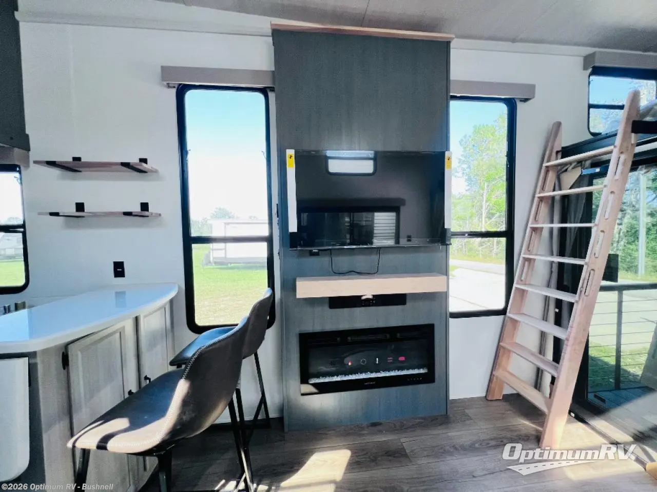 2025 Palomino Puma Destination 260MINILFT RV for Sale in Bushnell, FL ...