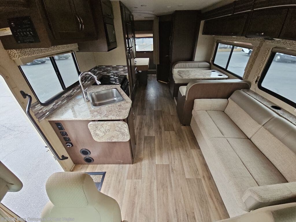 2018 Thor Motor Coach Freedom Elite 28FE #UM720288 - For Sale in Las ...