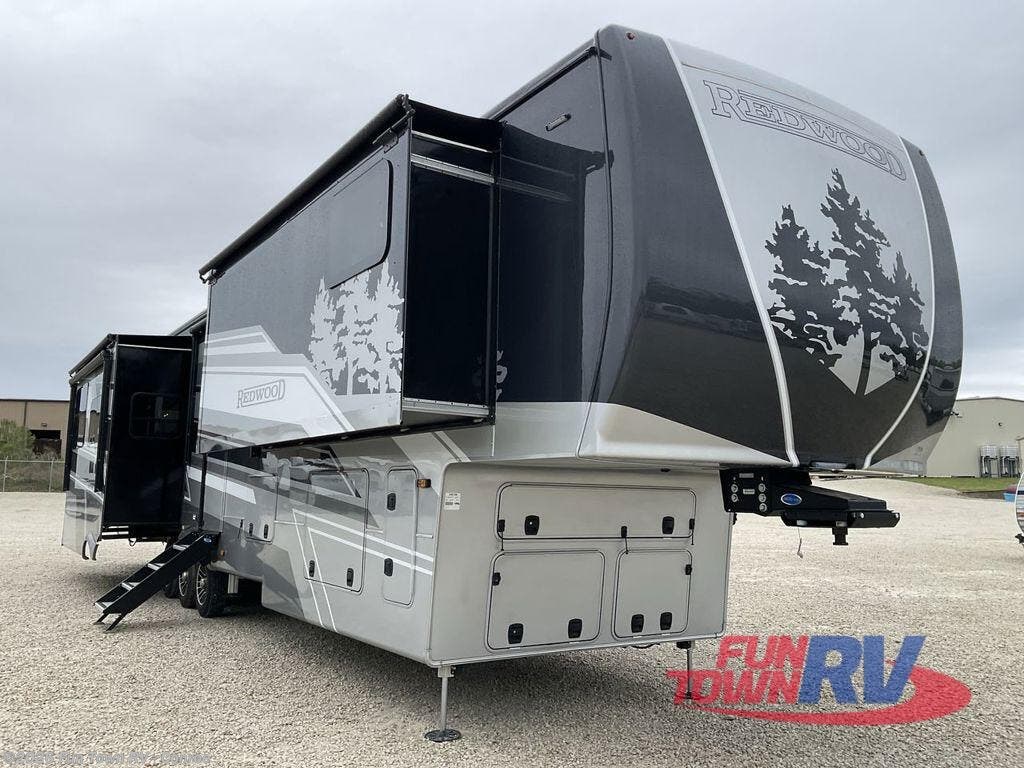 2025 Redwood RV Redwood 412GK RV for Sale in Conroe, TX 77301 | 212248 ...