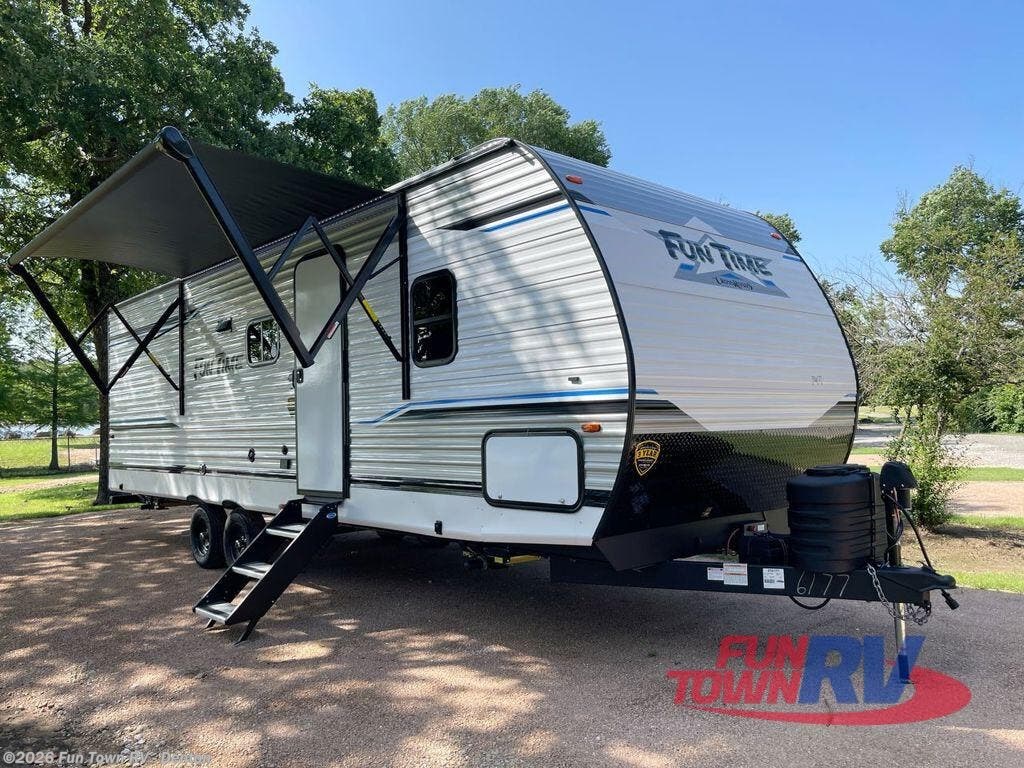 2024 CrossRoads Fun Time 260RR RV for Sale in Denton, TX 76201 | 204624 ...