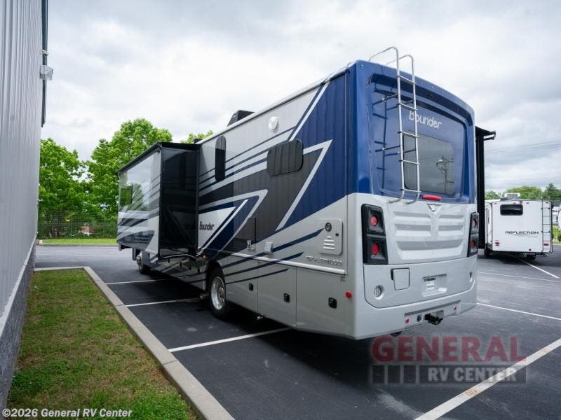 2024 Fleetwood Bounder 35GL RV for Sale in Dover, FL 33527 | 300089 ...