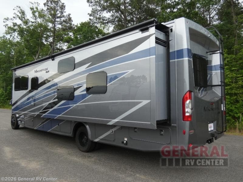 2025 Thor Motor Coach Magnitude RS36 RV for Sale in Dover, FL 33527 ...