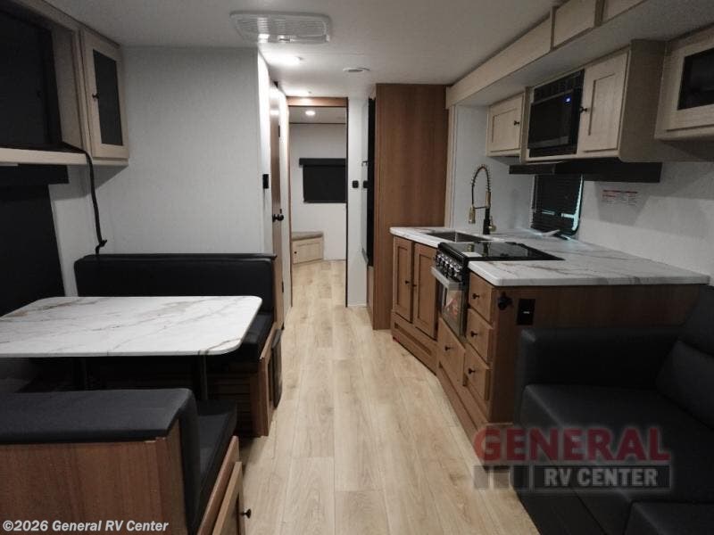 2026 Coachmen Apex Ultra-Lite 300BHS #335217 - For Sale in Dover, FL
