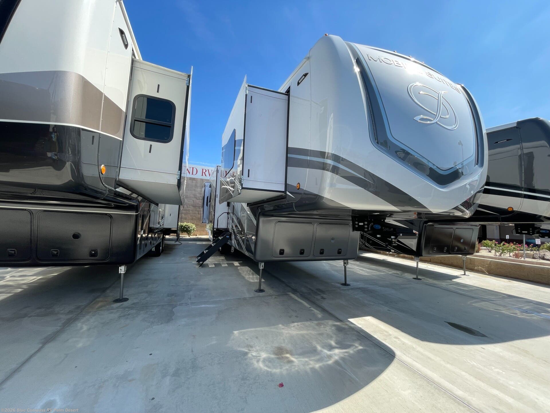 2024 DRV Mobile Suites MS Orlando RV for Sale in Palm Desert, CA 92211 ...