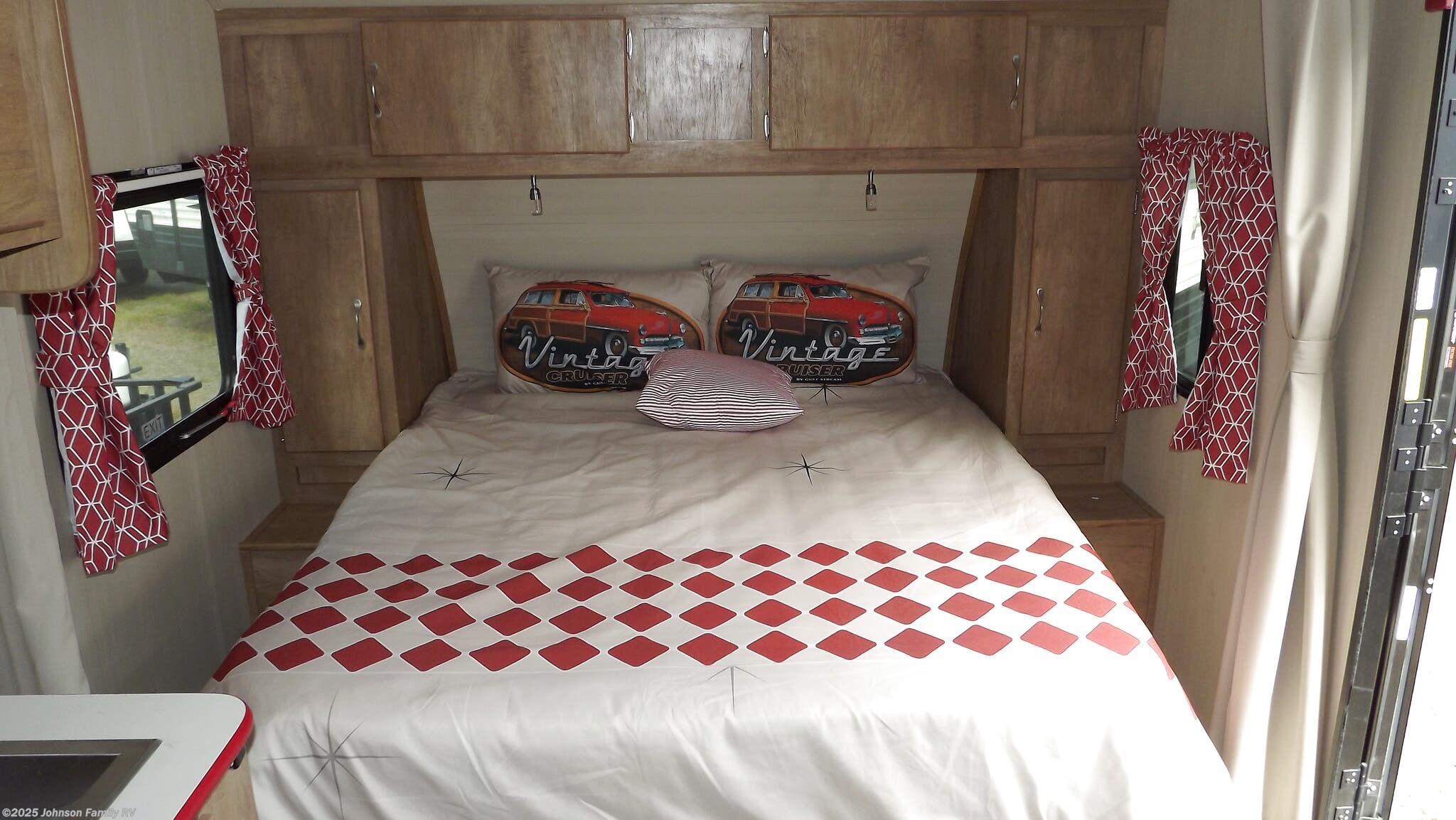 2024 Gulf Stream Vintage Cruiser 19RBS