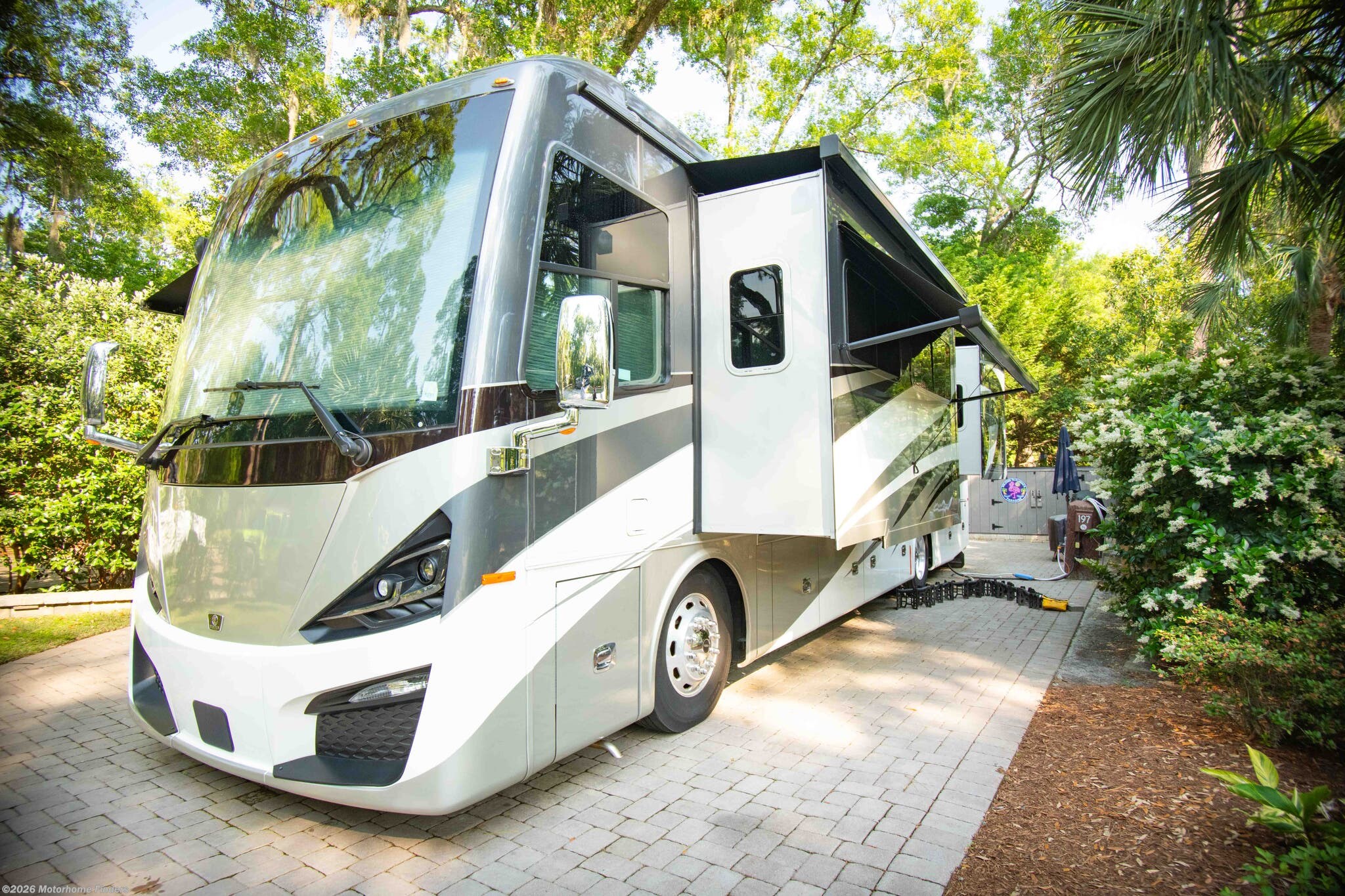 2022 Tiffin Phaeton 36SH Quad Slide, All Electric Coach #2022 Phaeton ...