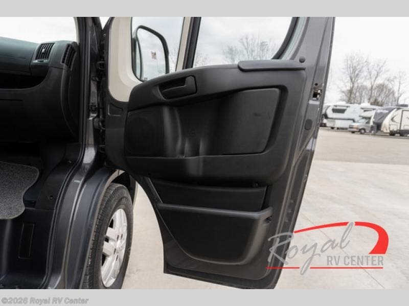 2018 Hymer Aktiv 2.0 WITH LOFT RV for Sale in Middlebury, IN 46540 ...