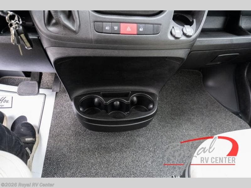 2018 Hymer Aktiv 2.0 WITH LOFT RV for Sale in Middlebury, IN 46540 ...