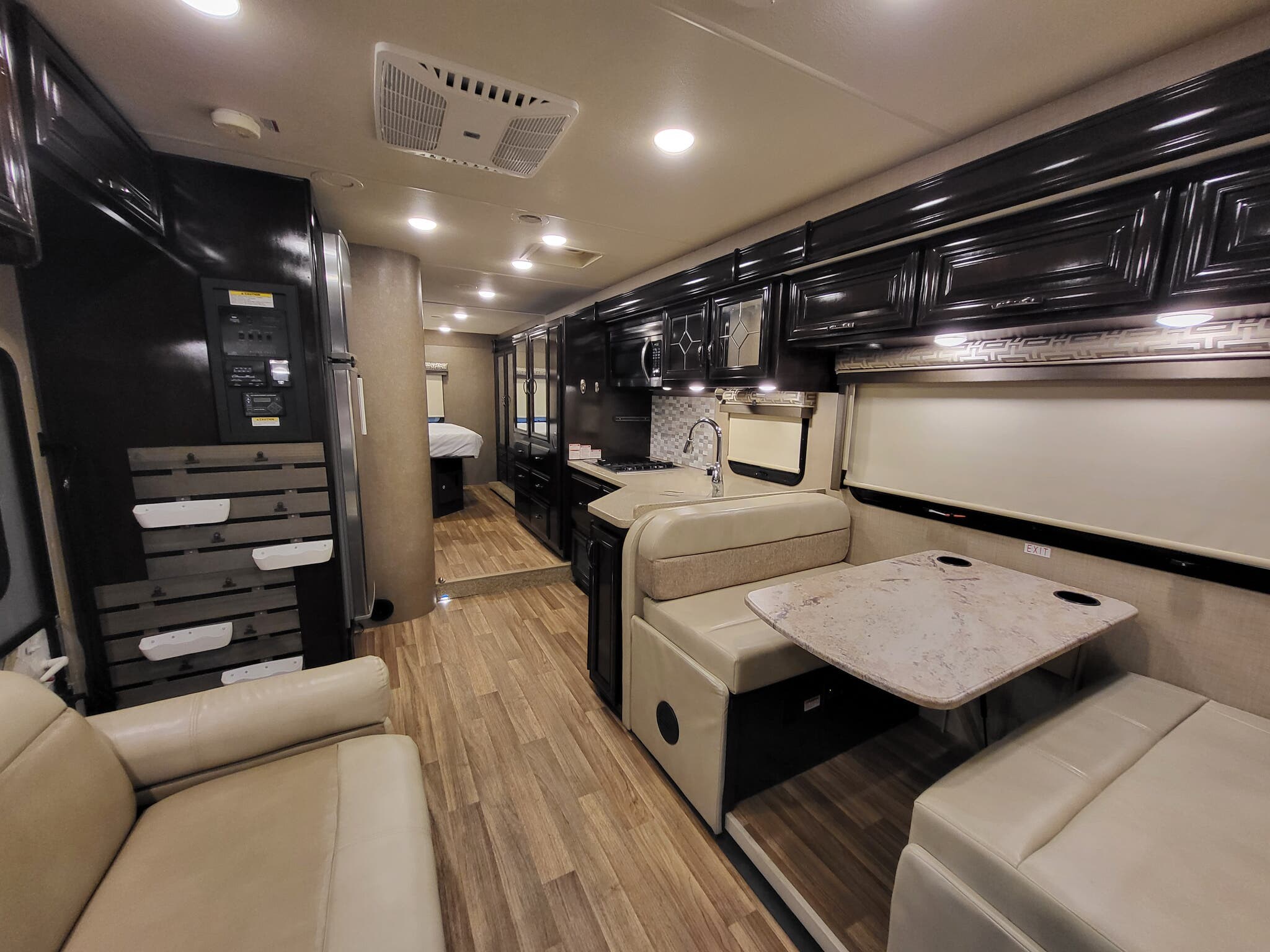 2018 Thor Motor Coach Quantum WS31 RV for Sale in Madison, OH 44057 ...
