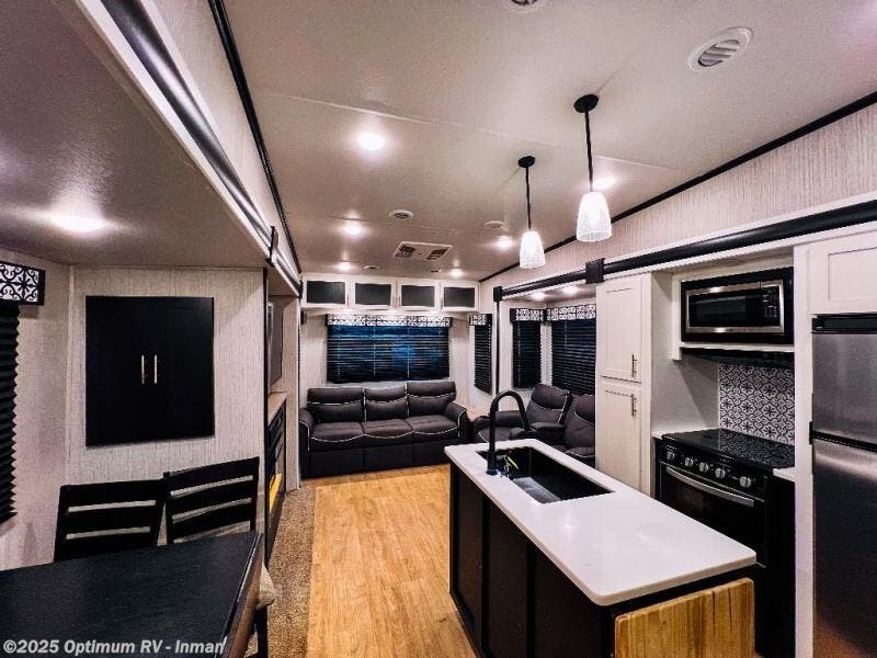 2021 Forest River Wildcat 368MB RV for Sale in Inman, SC 29349 | 3SR724 | RVUSA.com Classifieds