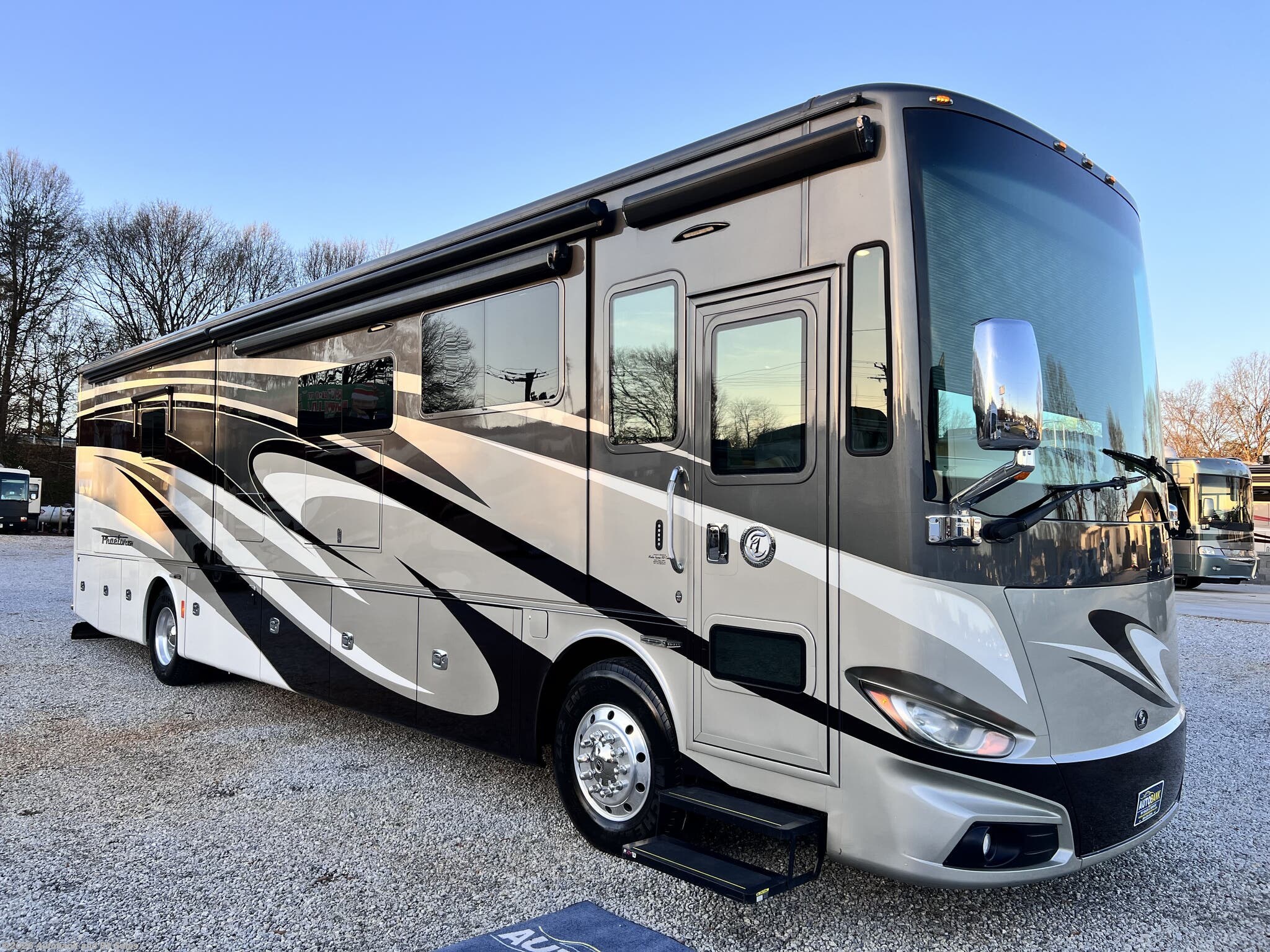 2018 Tiffin Phaeton 40 IH RV for Sale in Greenville, SC 29611 | 118824 ...