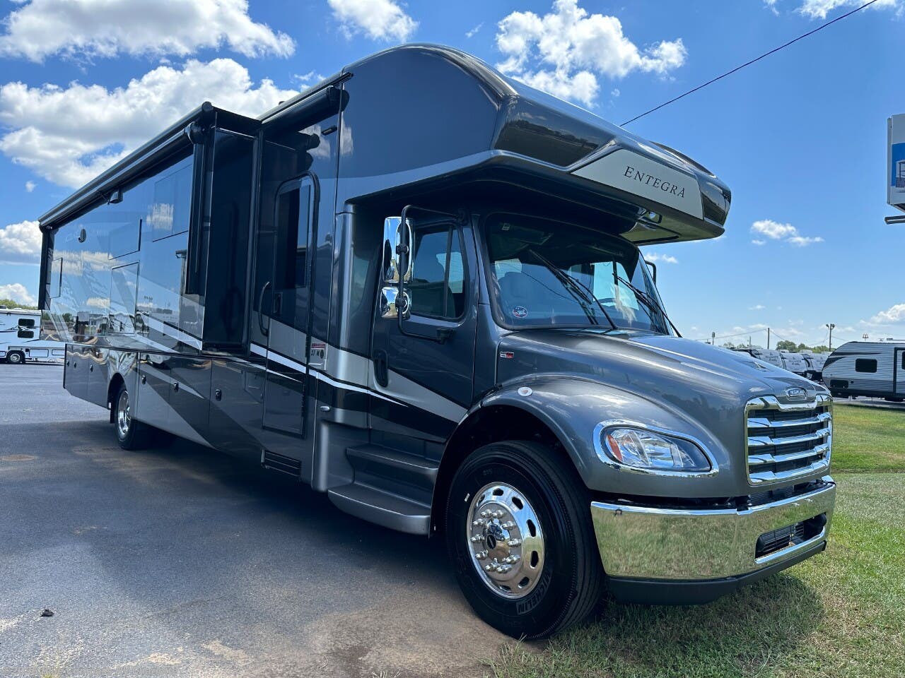 2025 Entegra Coach Accolade 37M RV for Sale in Concord, NC 28027 ...