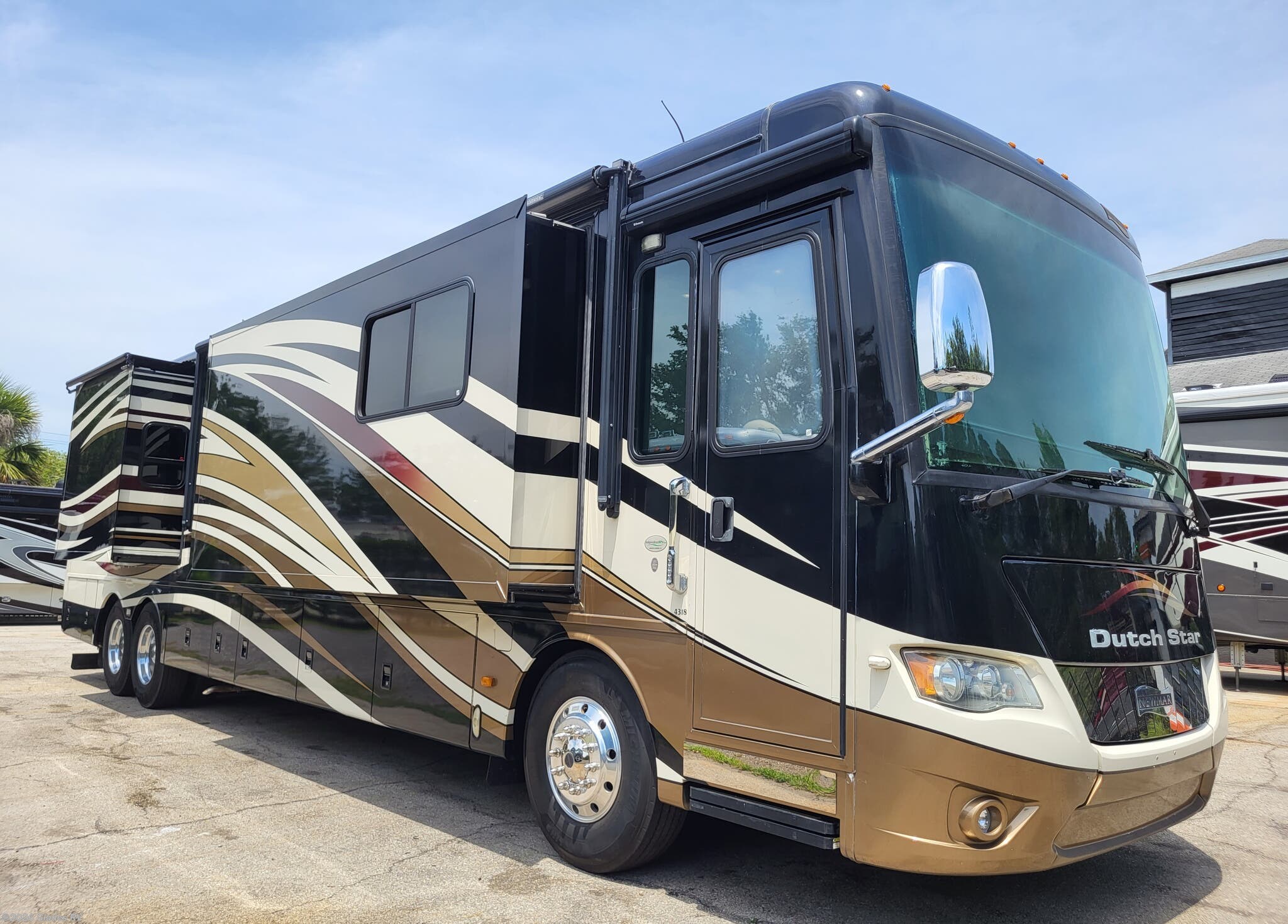 2013 Newmar Dutch Star 4318 #1255 - For Sale in Fort Myers, FL