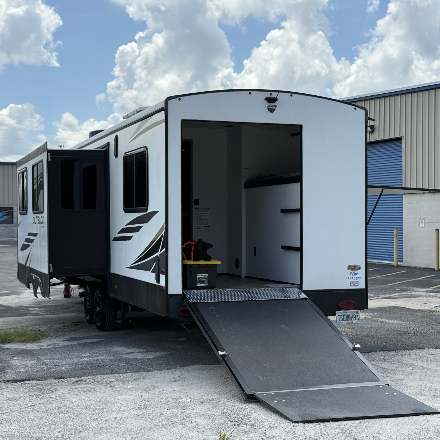 2022 Keystone Outback 335CG #10242 - For Sale in DeBary, FL