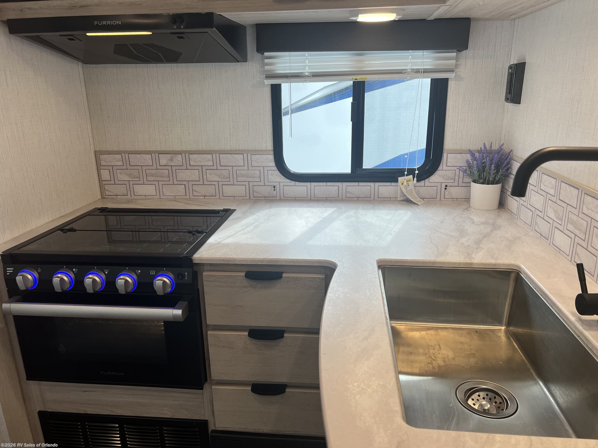 2023 Cruiser RV Shadow Cruiser SC239RBS