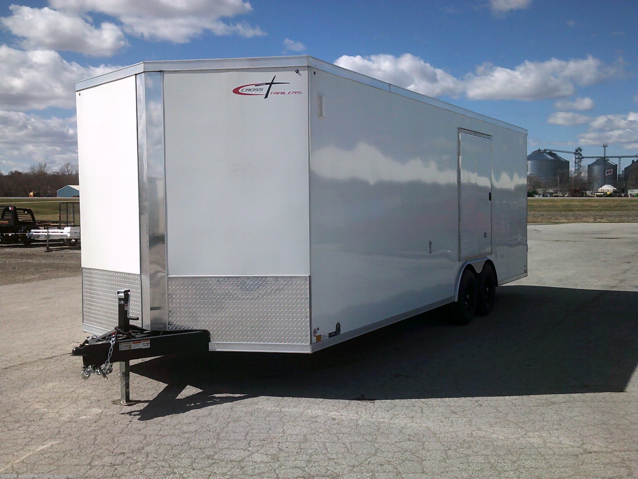 2023 Cross Trailers 8.5X24 Extra Tall Enclosed Cargo Trailer
