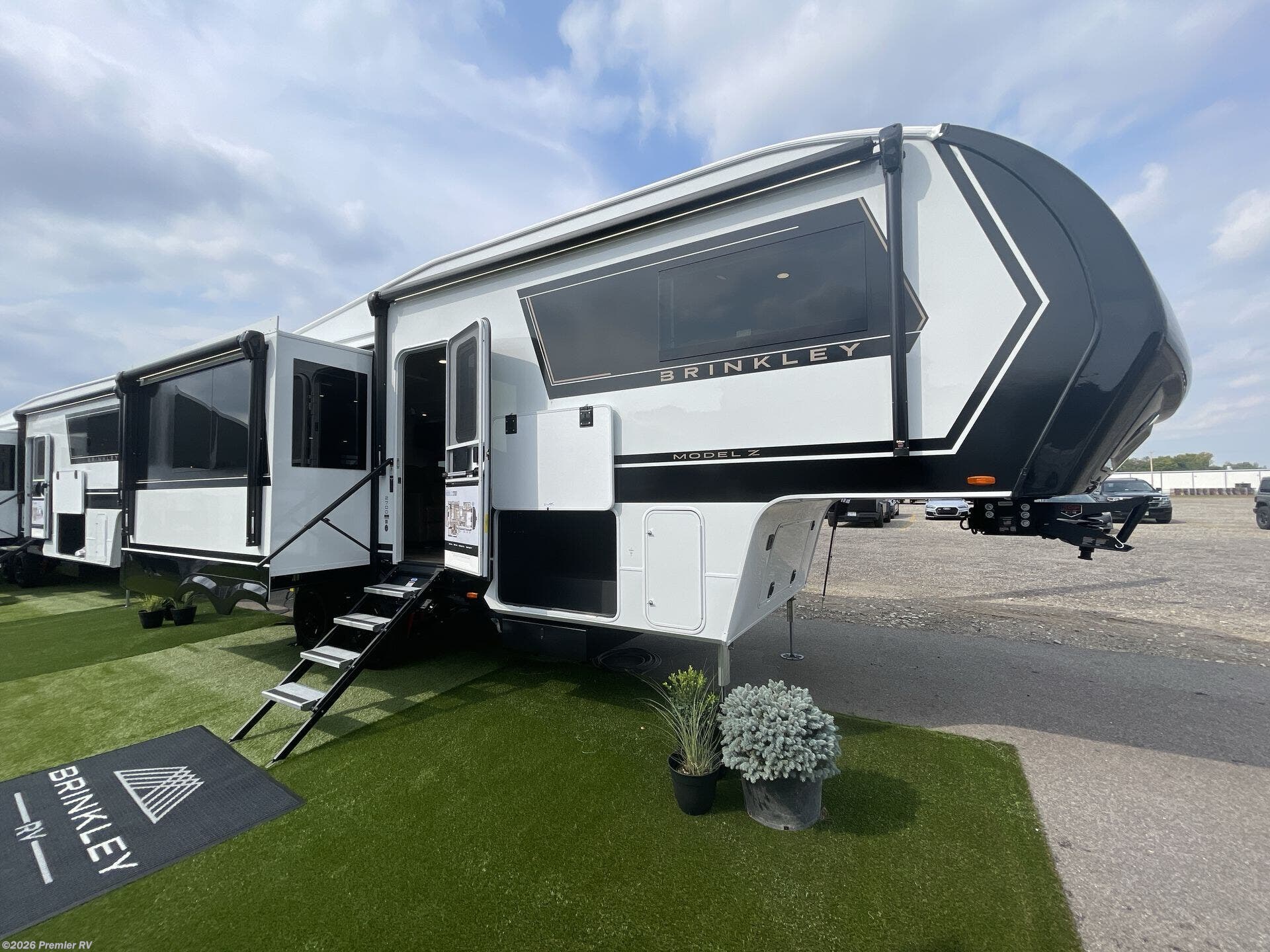 2026 Brinkley RV Model Z 2700 RV for Sale in Blue Grass, IA 52726 ...
