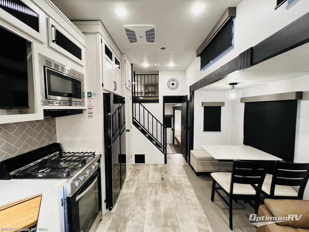 2025 Palomino Puma Destination 429LFT #4PR053 - For Sale in Mims, FL