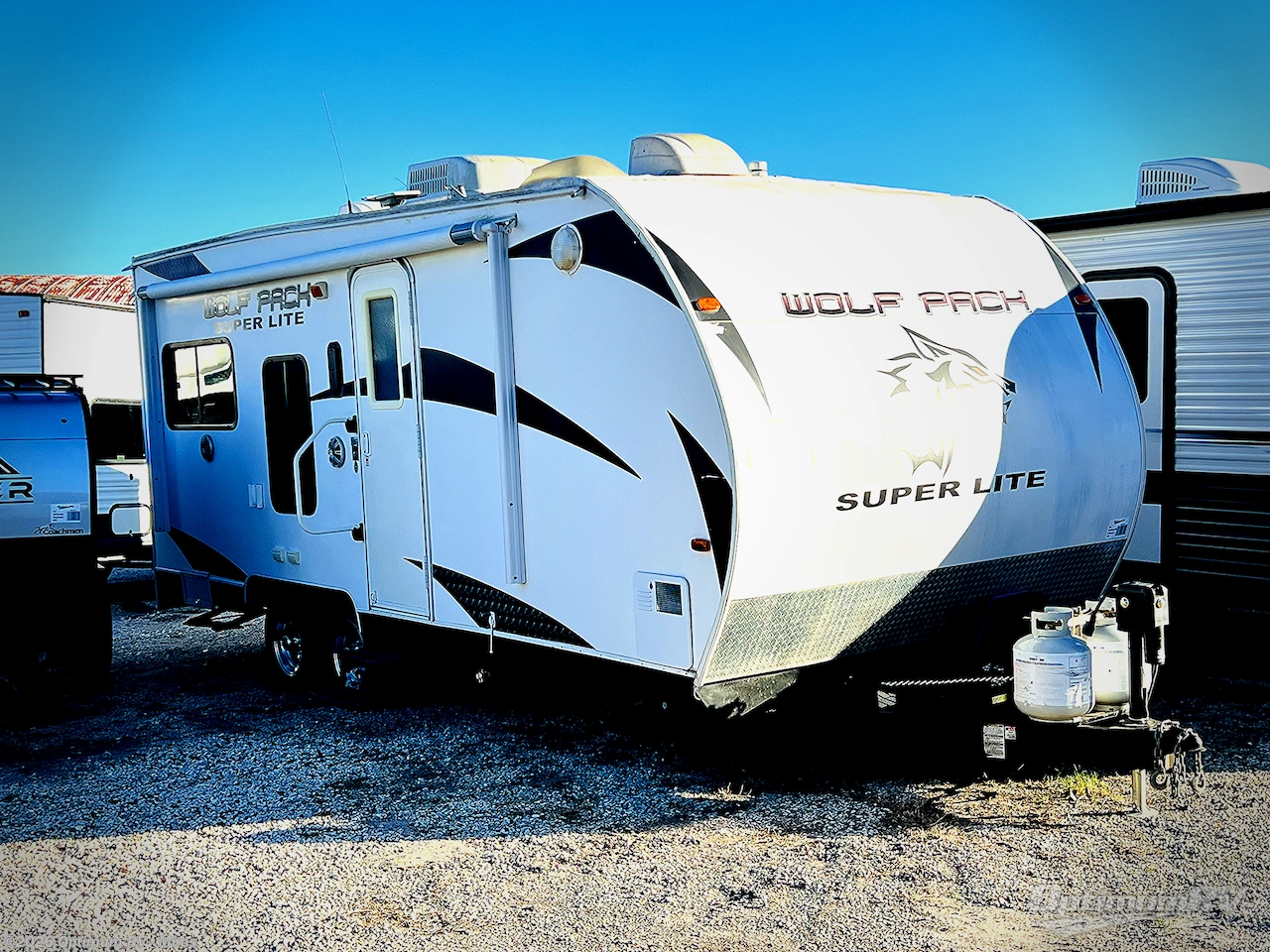 2011 Forest River Cherokee Wolf Pack Super Lite 19WP RV for Sale in Mims, FL 32754 | 0CR3173 ...