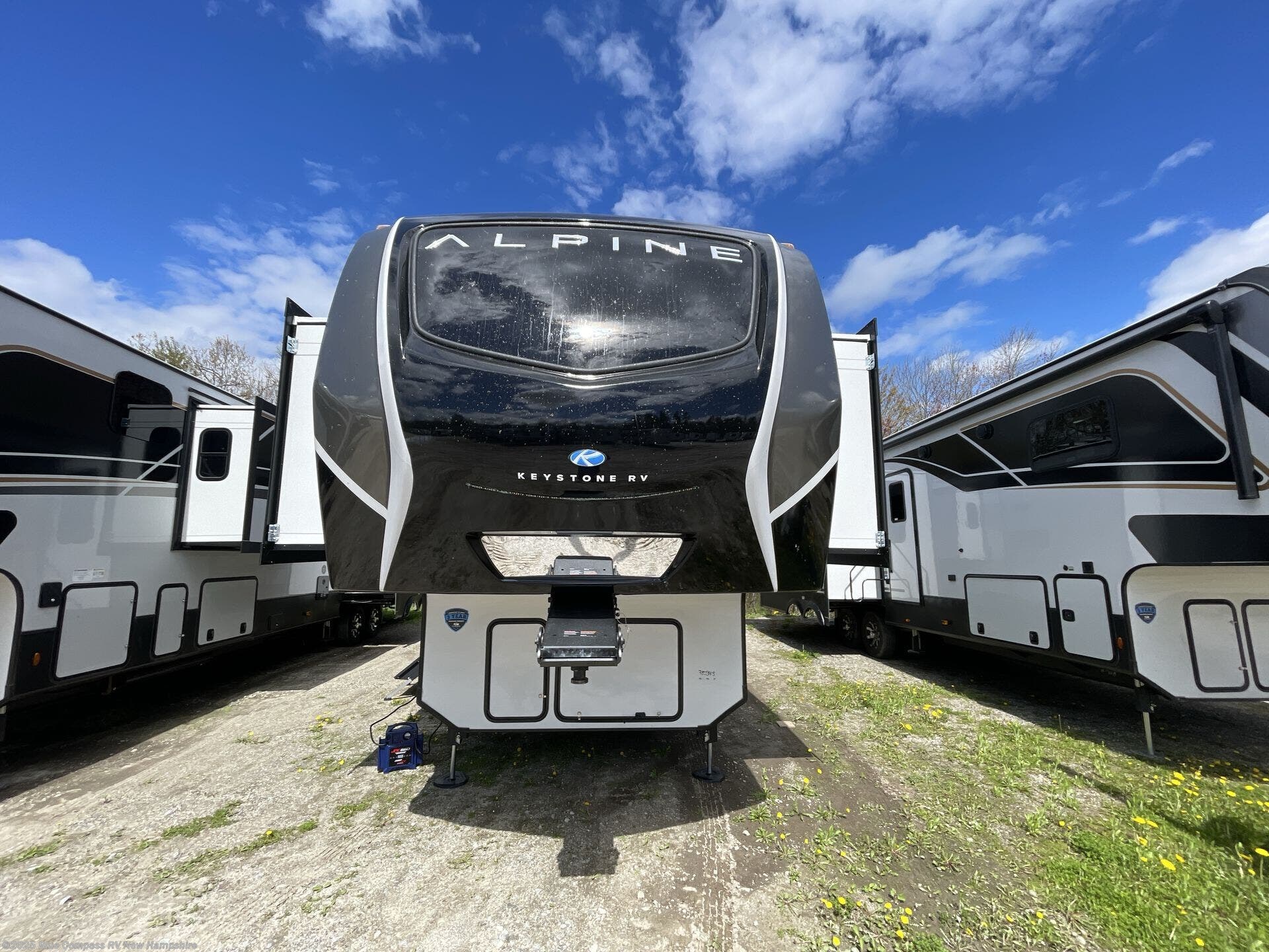 2025 Keystone Alpine 3712KB RV for Sale in Epsom, NH 03234 | T92355 ...