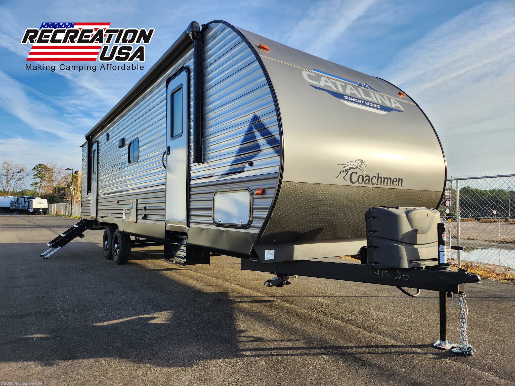 2023 Coachmen Catalina Summit Series 8 271DBS - rear bunks open concept ...