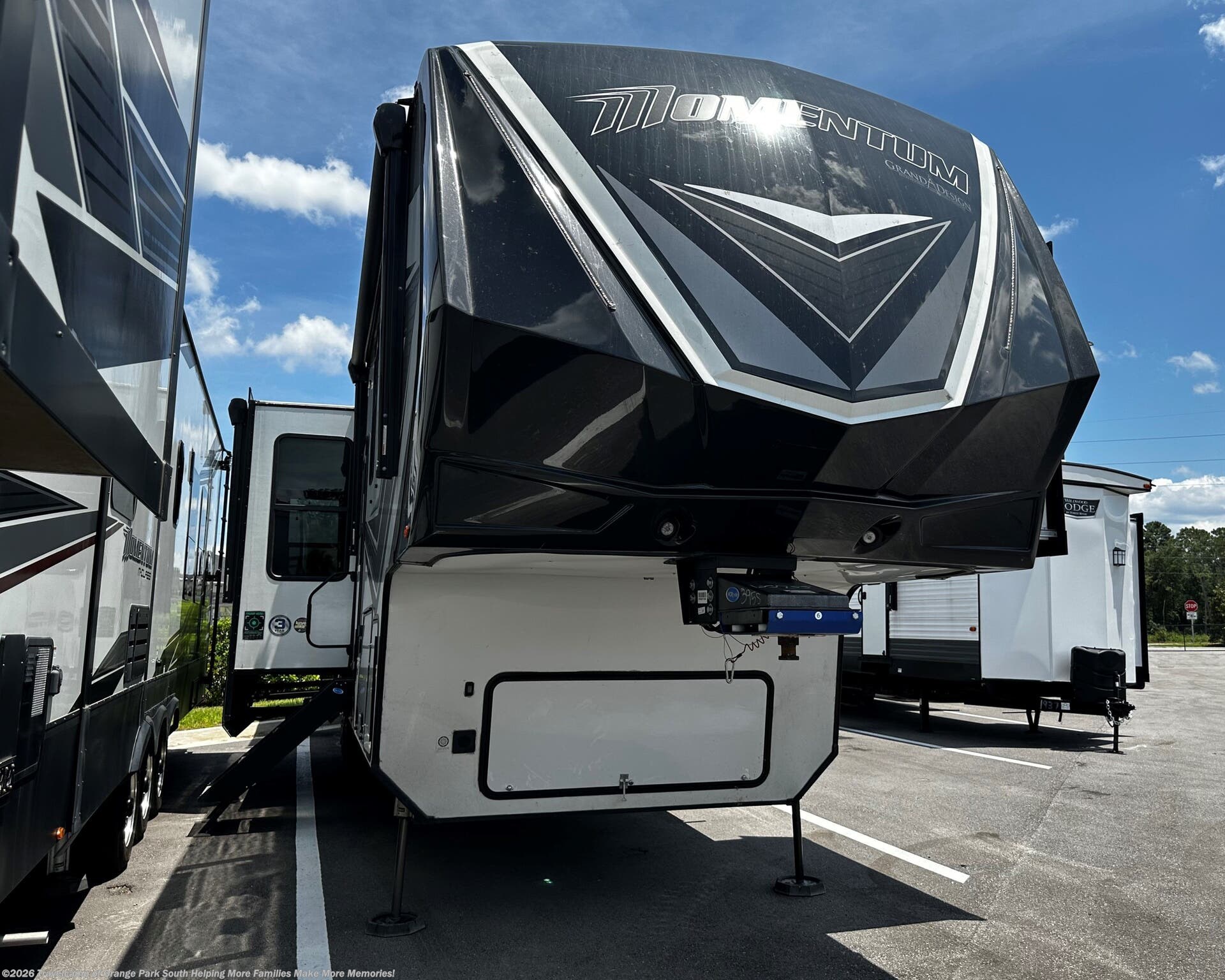 2023 Grand Design Momentum 397TH RV for Sale in Jacksonville, FL 32065 ...