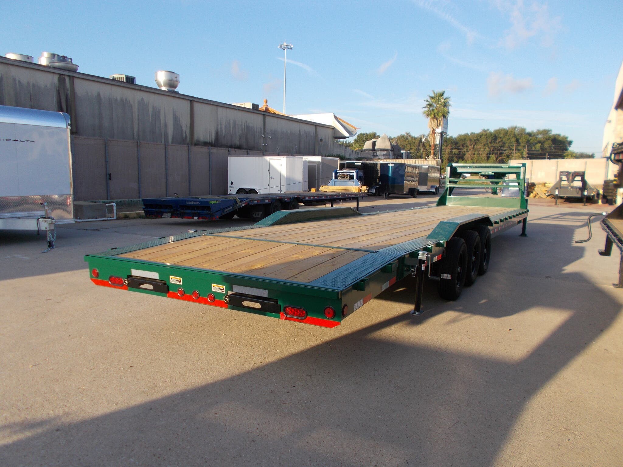 2024 Load Trail 102X40 Gooseneck Flatbed Lowboy Trailer 21K LB