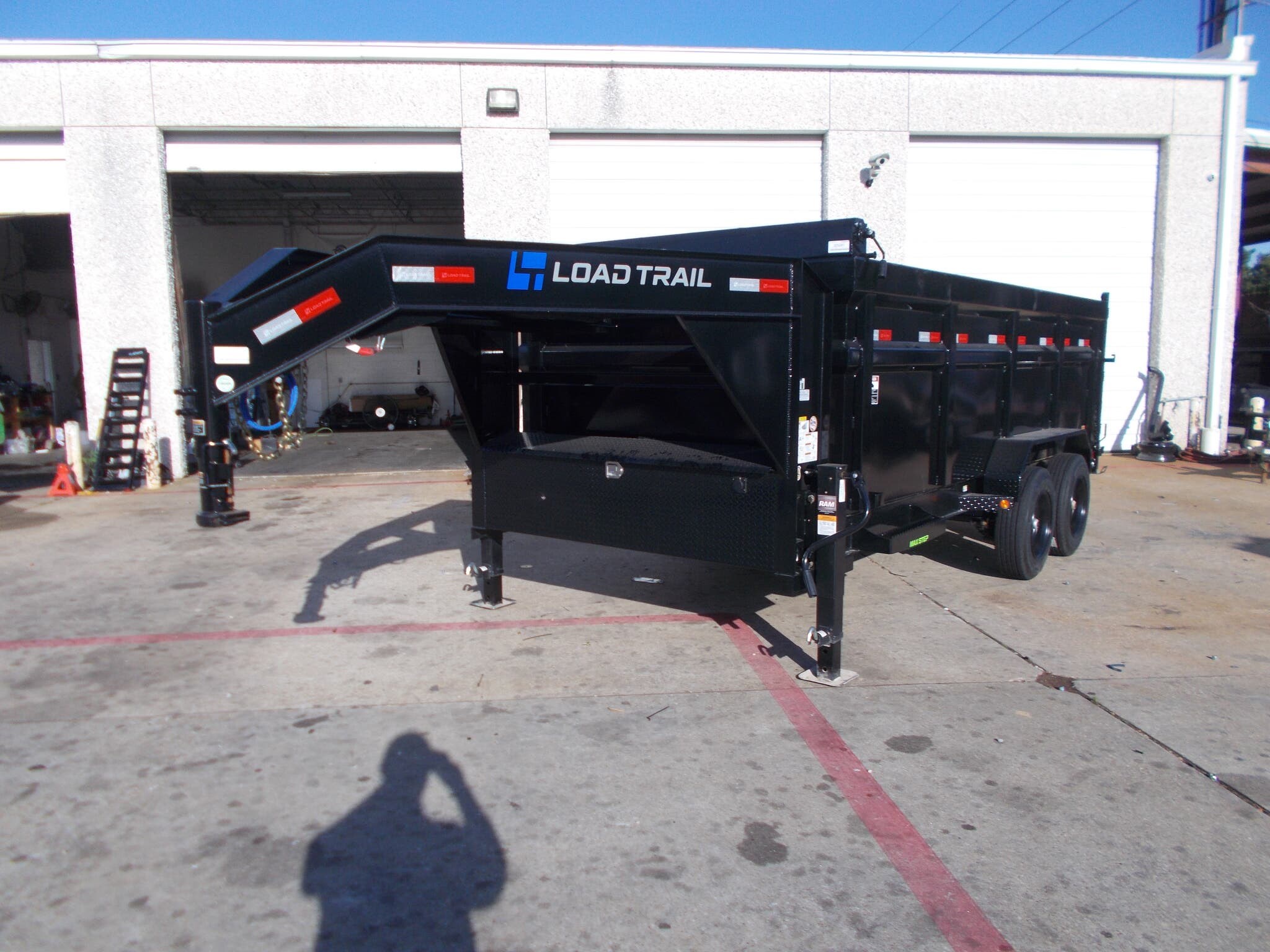2024 Load Trail DG 83X16 Gooseneck Low Pro Dump 48" Sides 16K GVWR